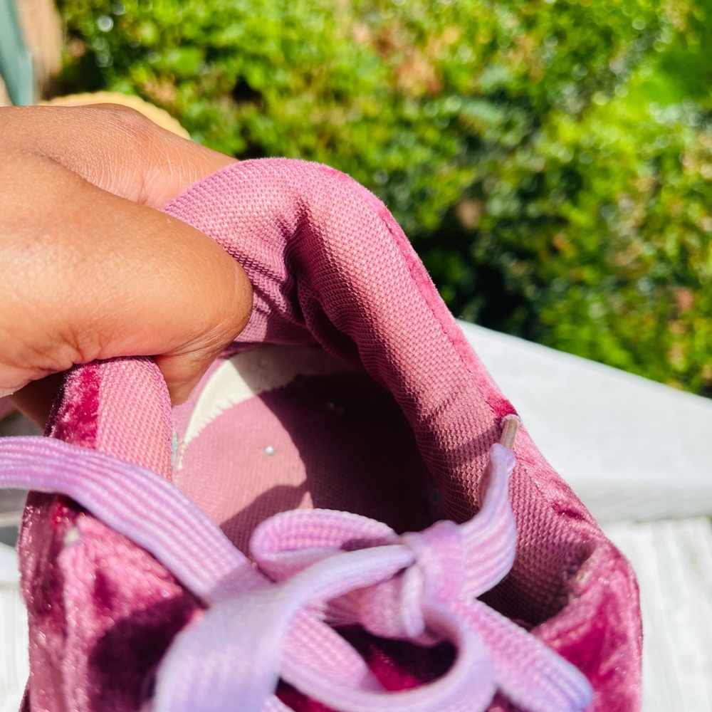 Pink Velvet Shoes - Gem